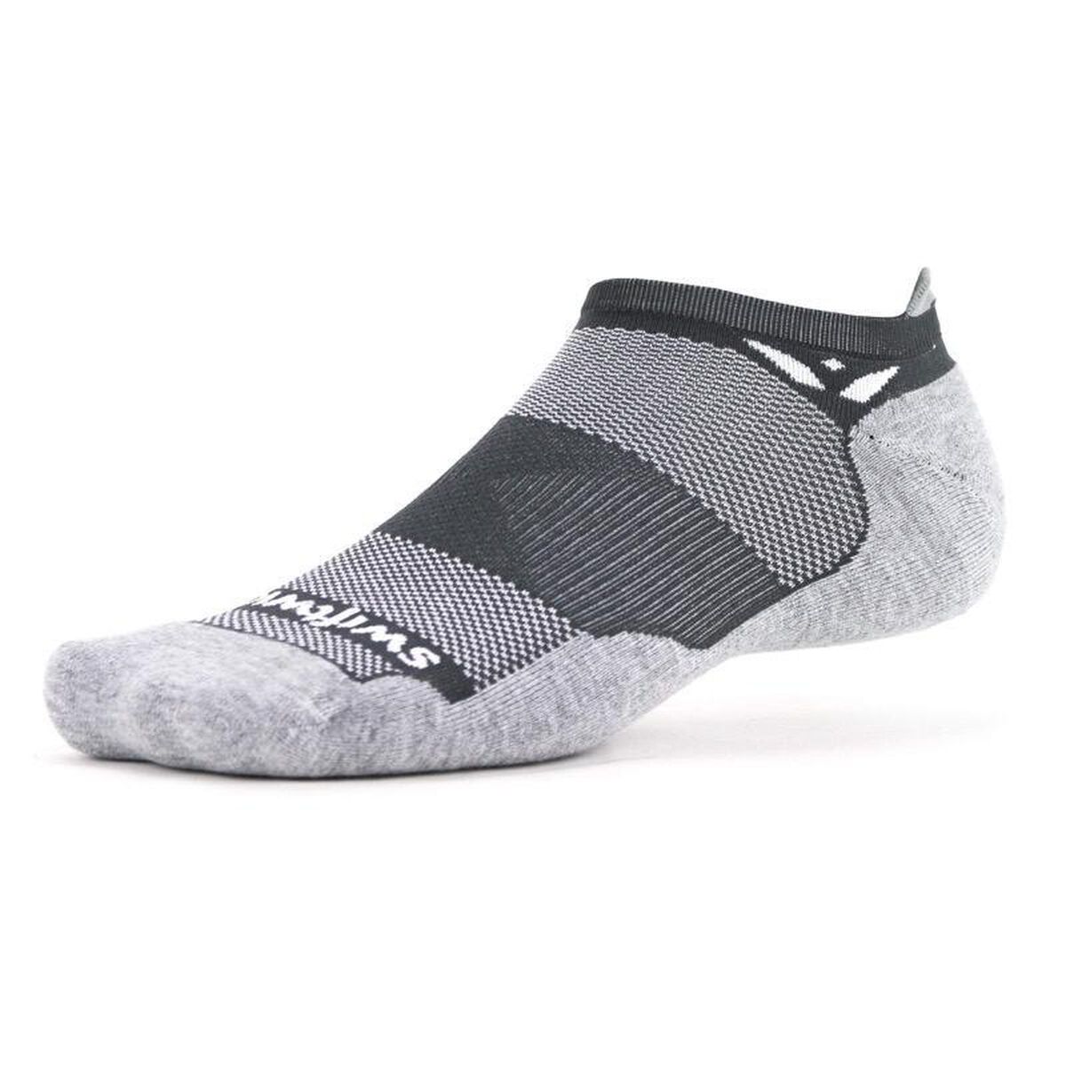 Swiftwick MAXUS Zero Tab Sock | PGA TOUR Superstore